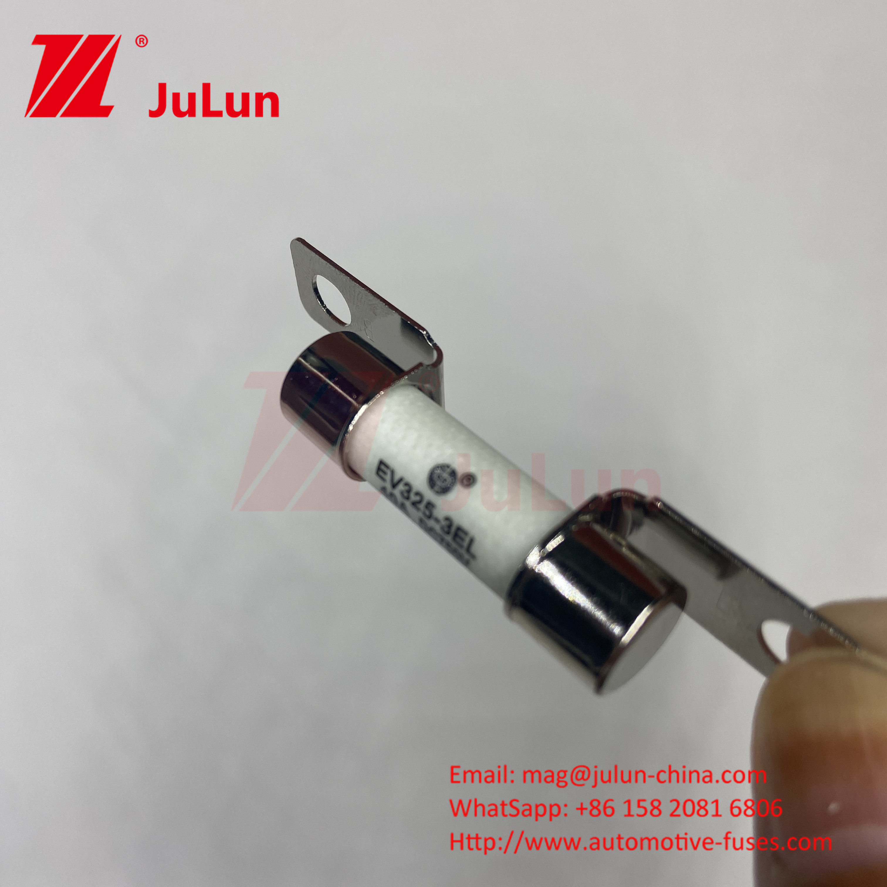 EV Protection Bolted Portable EV Charger Boxed 10A-100A Rated Current DC750V Rated Voltage