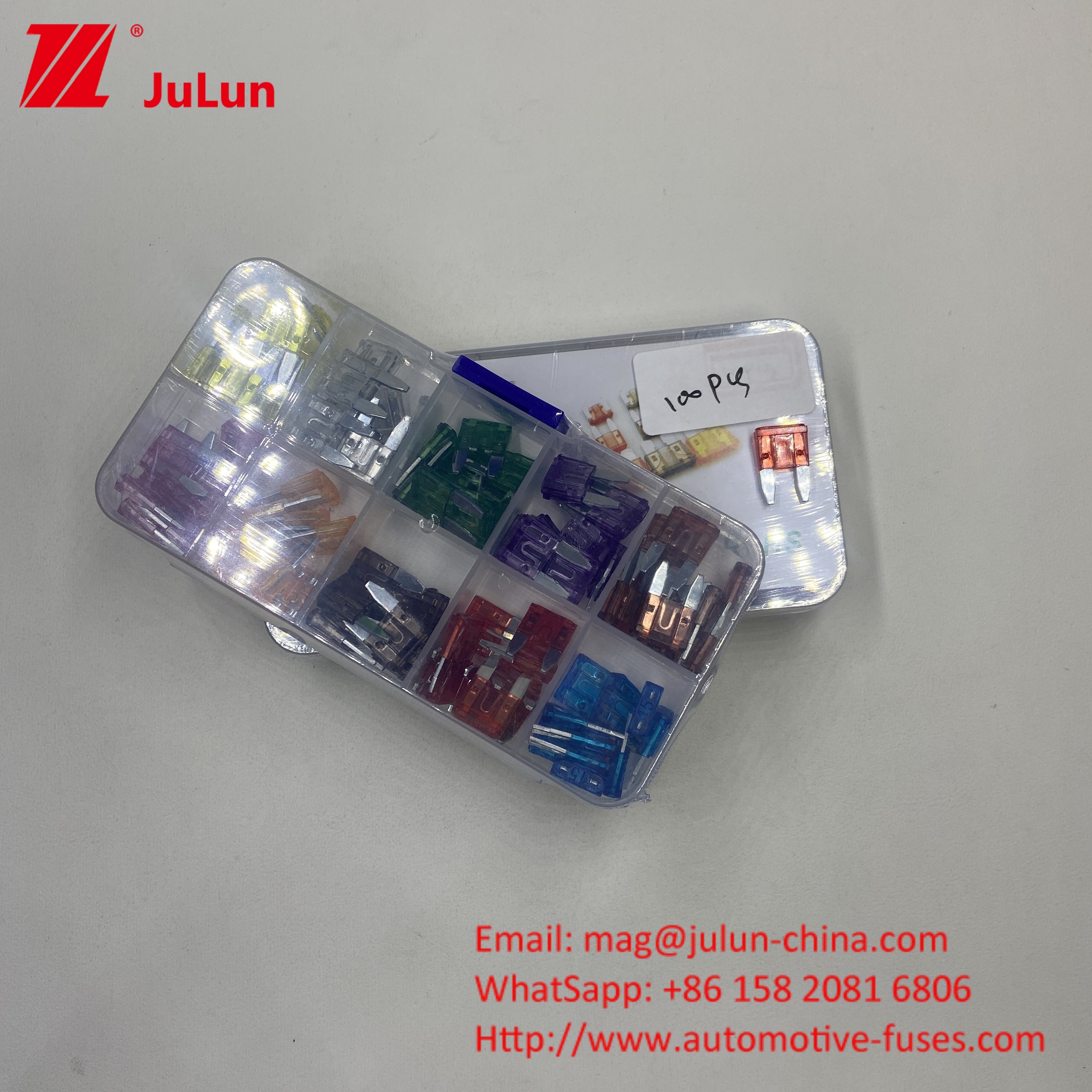 Automotive Circuit Breakers With 25A 32V Blade Fuse In Automotive ...